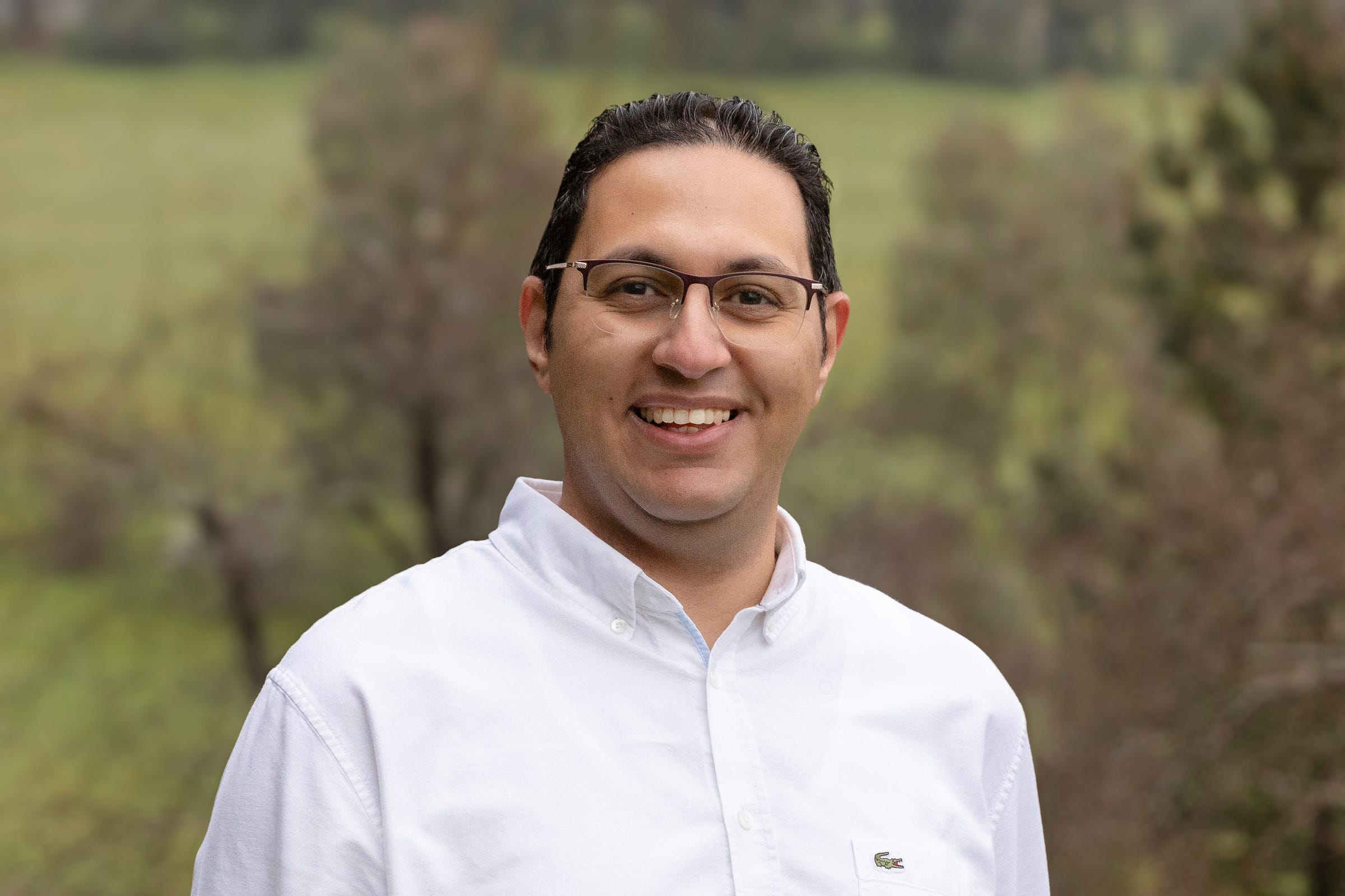 Samuel Gerges – Medium