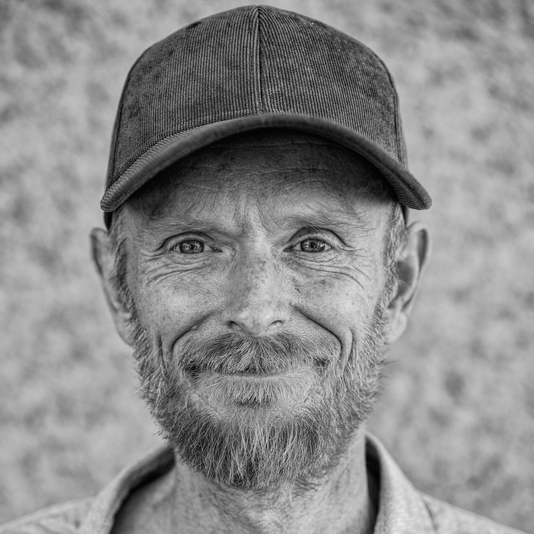 Harvey Rayner – Medium