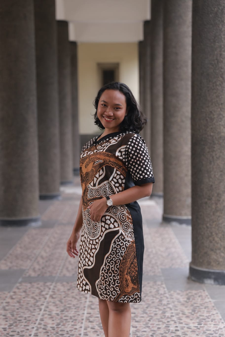 Lidwina Sabina Ayke – Medium