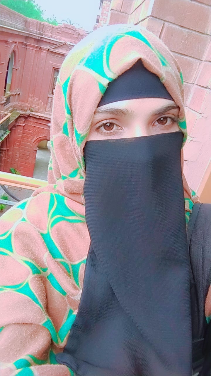 Muqaddas Rasheed – Medium
