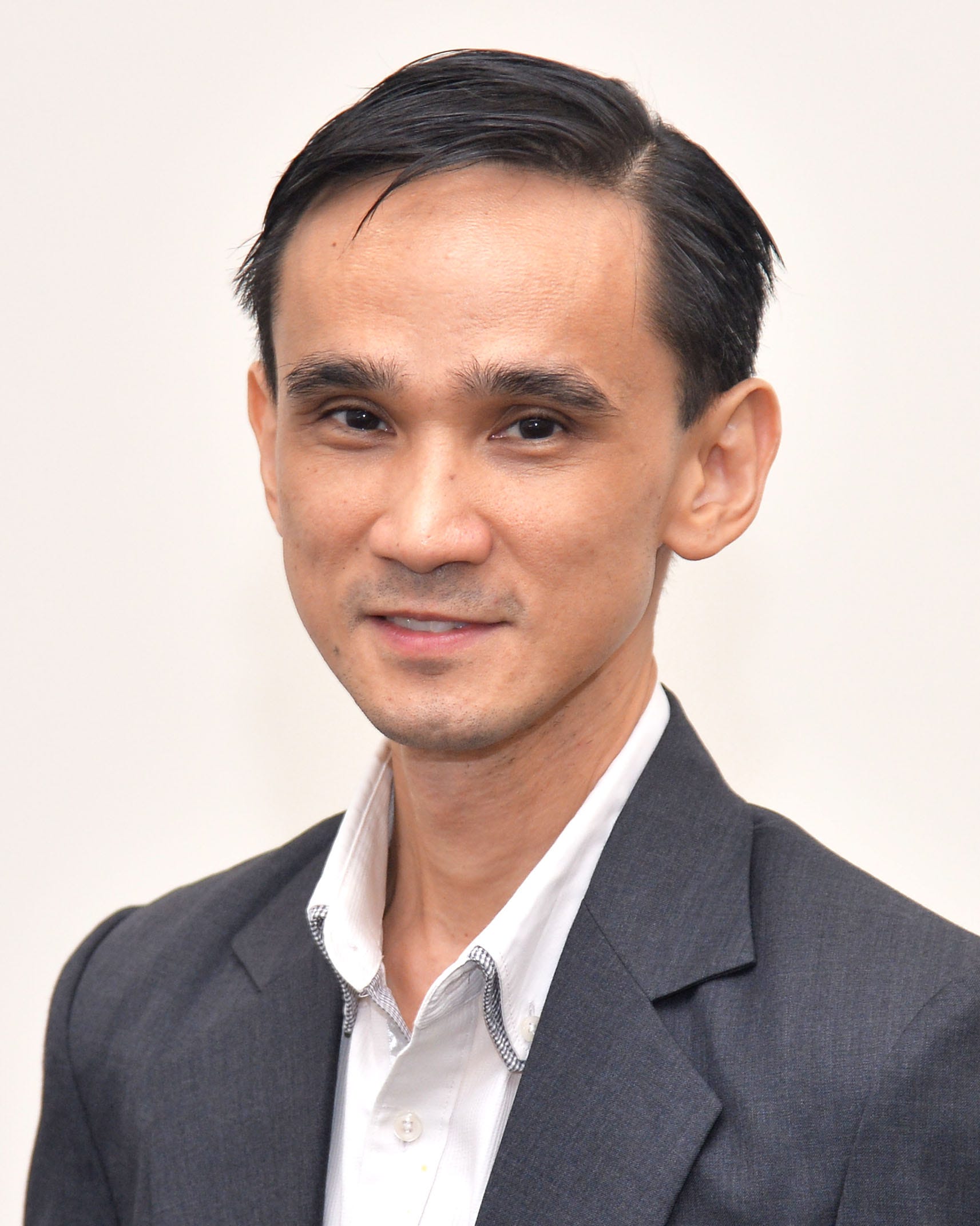 Dr Michael Choy – Medium