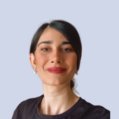 Afrouz Azadi – Medium