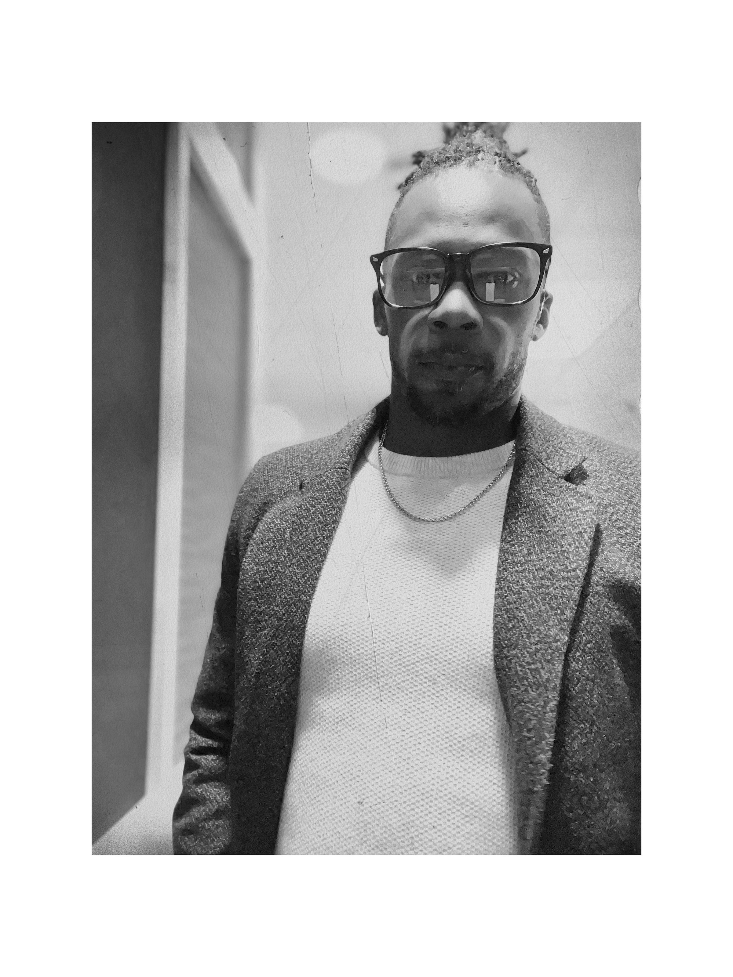 Anthony Mickey II – Medium