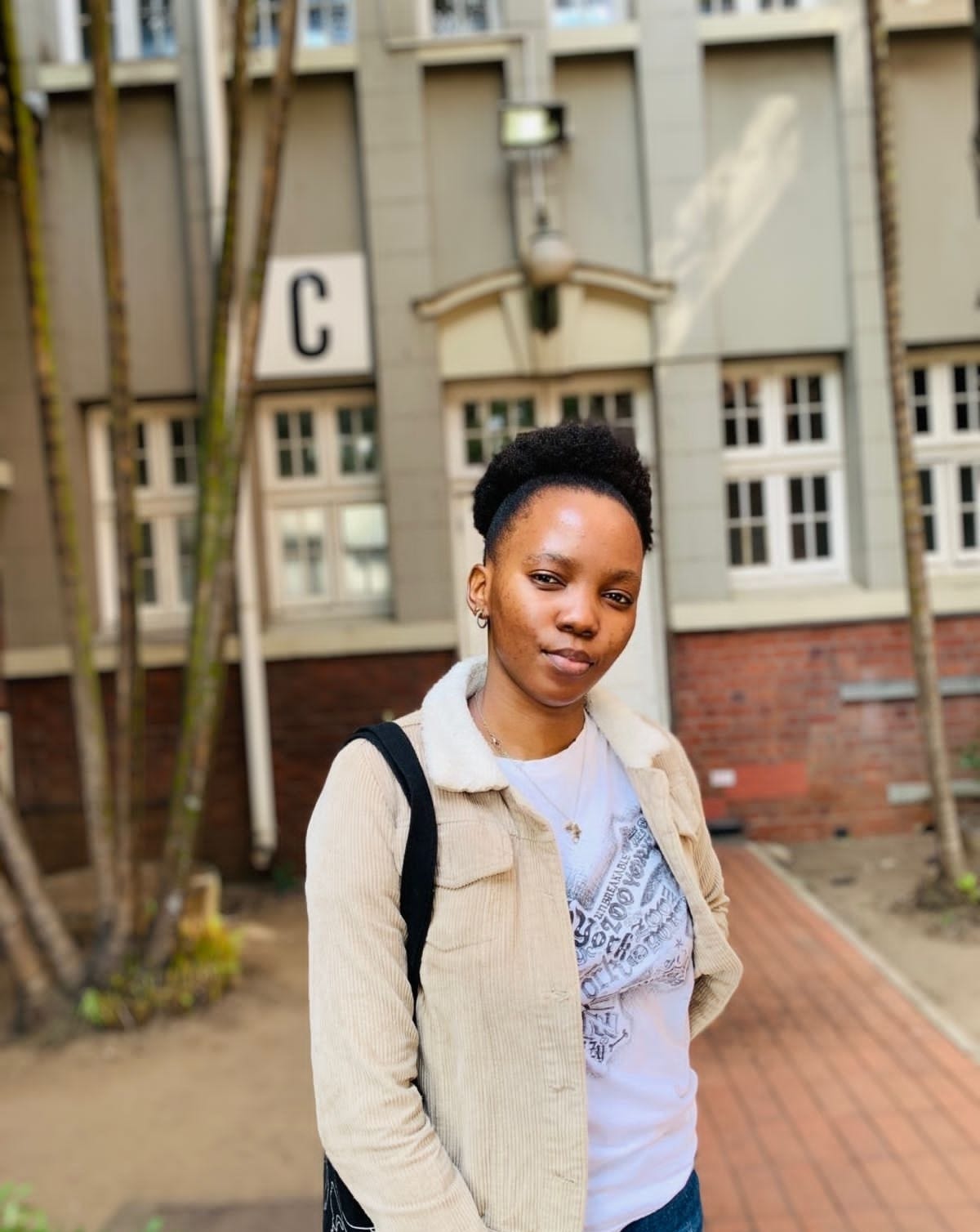 Zamalinda Gabela – Medium