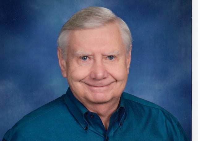 Tim Thomas – Medium