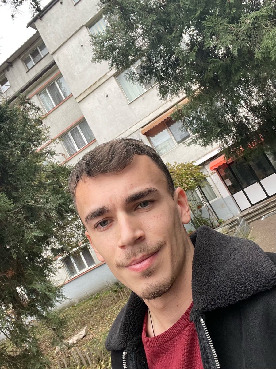 Bogdan Andrei – Medium