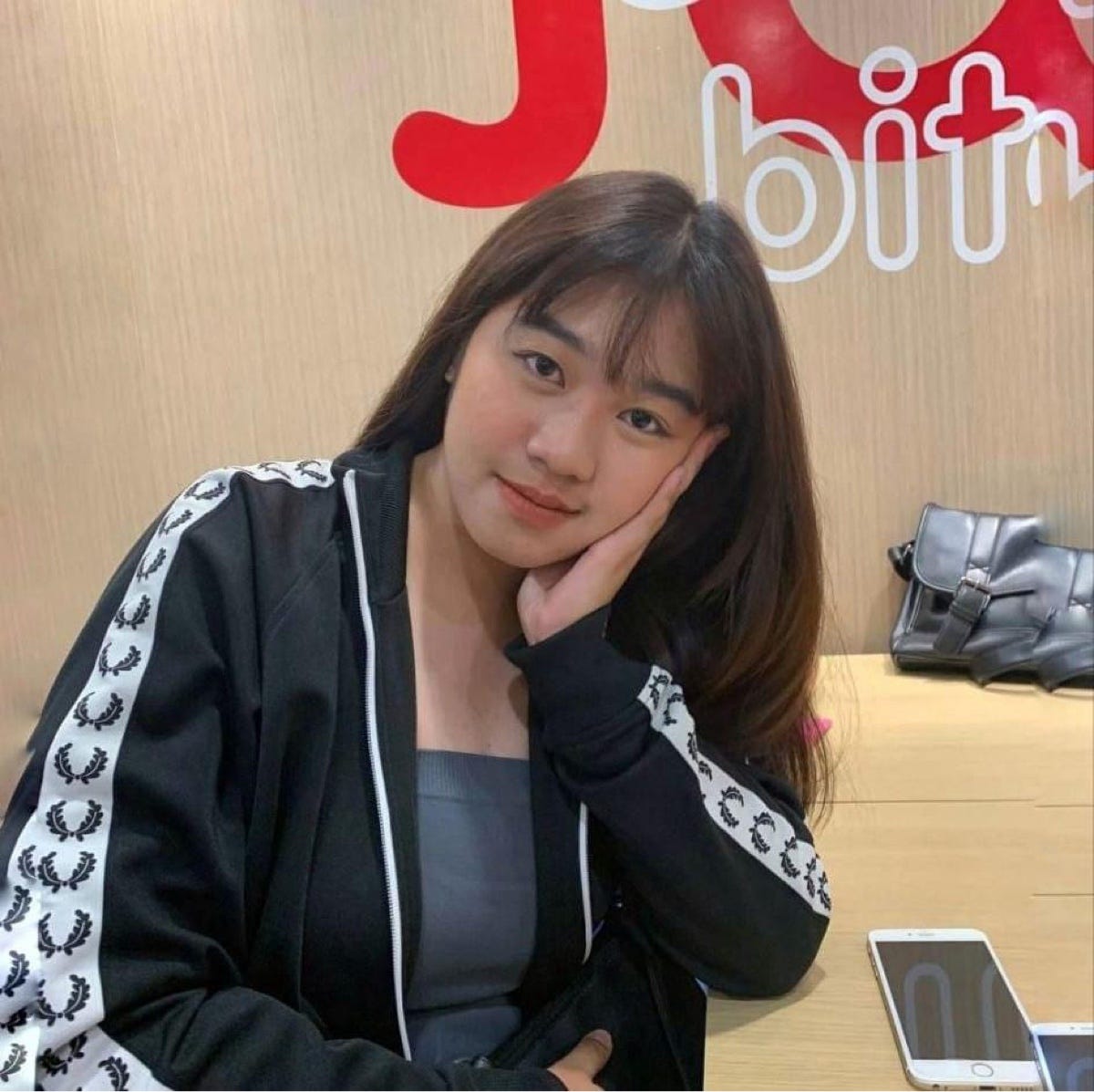 Marianne Hazel Samson – Medium