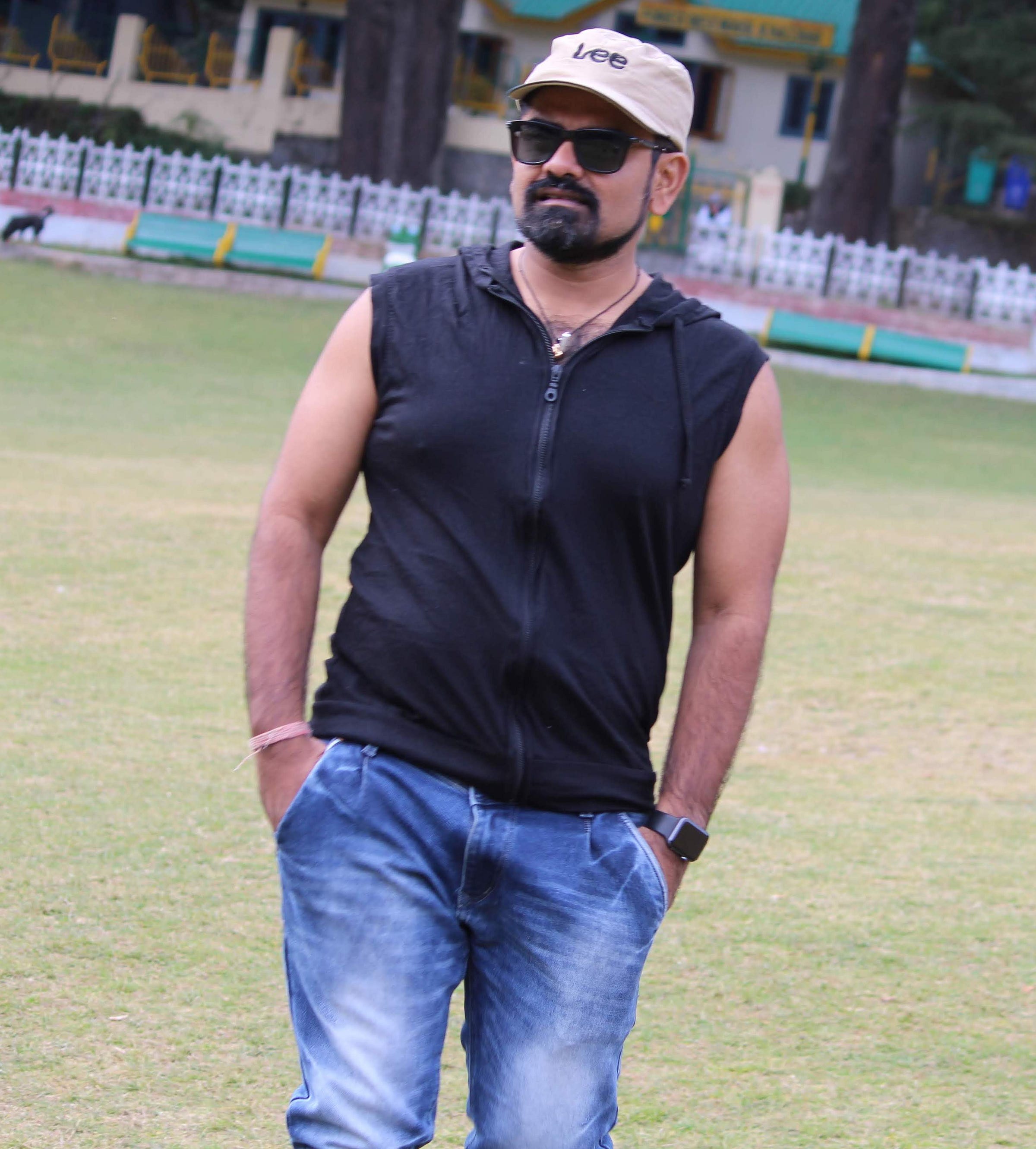 Vivek Navadia – Medium