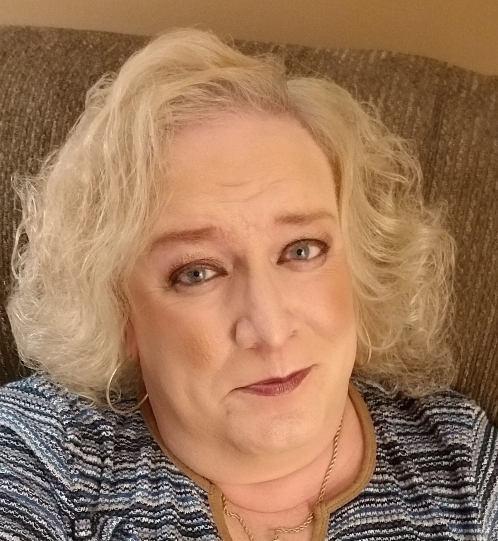 Nicole Orff – Medium