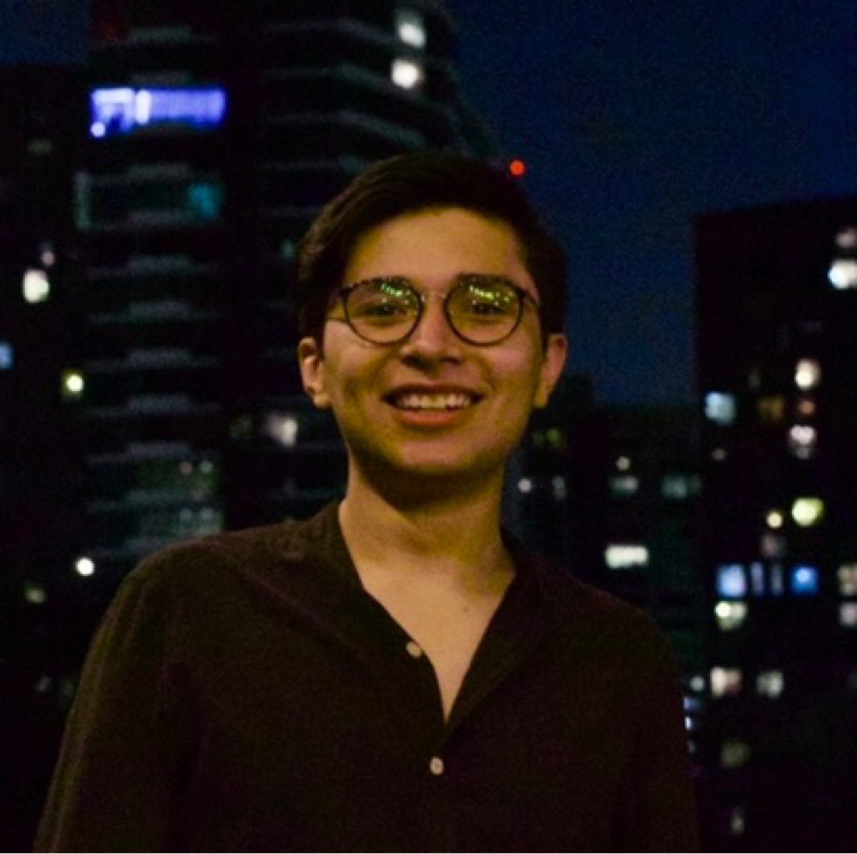 Elías Garza – Medium
