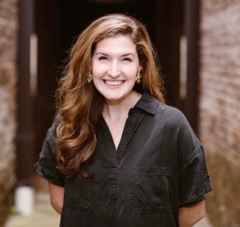 Erin Roberts – Medium