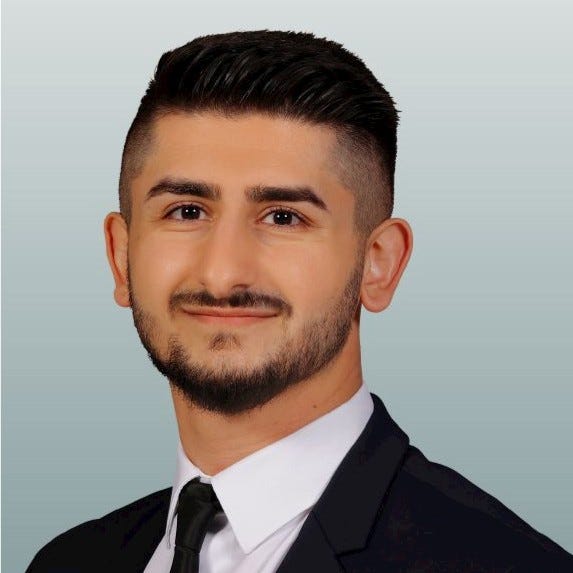 Ümit Sahin – Medium