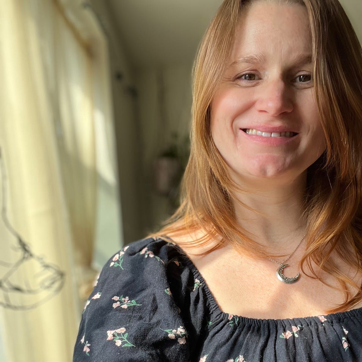 Chelsea Hanawalt – Medium