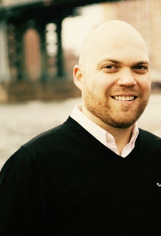 Adam Bauer – Medium