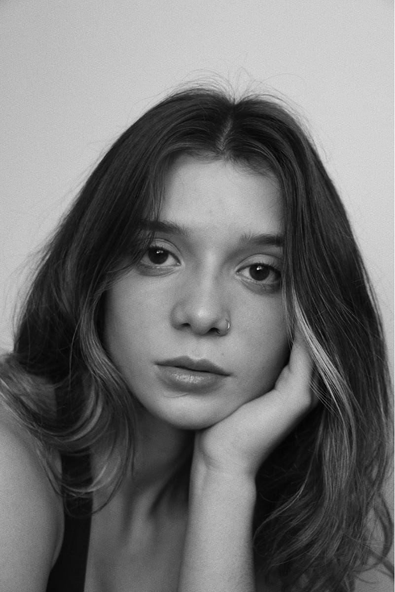 Ana Beatriz Machado – Medium