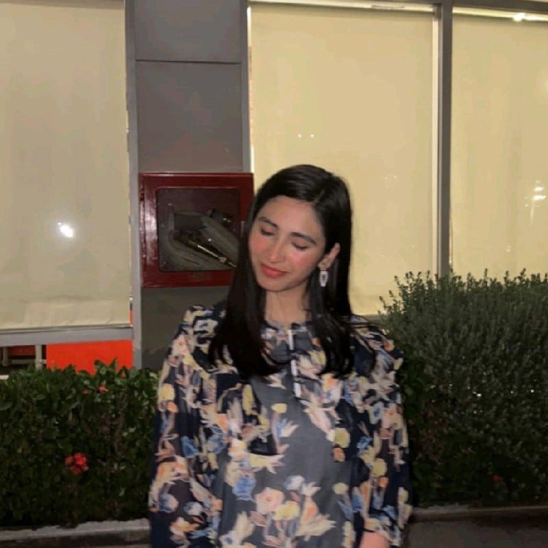 Musfira Khurshid – Medium