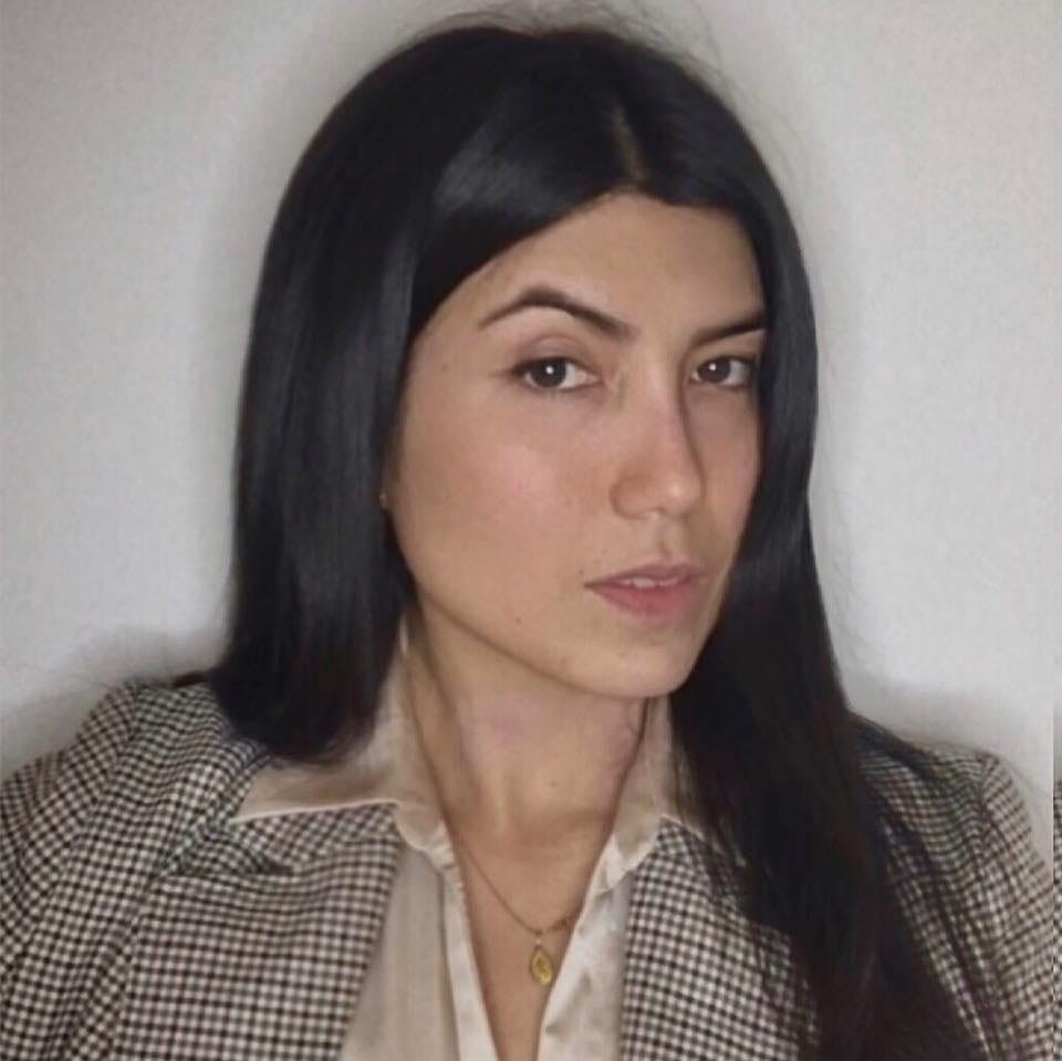 Desiree Cox – Medium