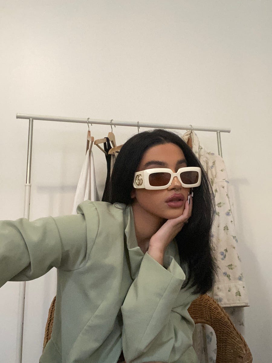 Keyara Ealy – Medium