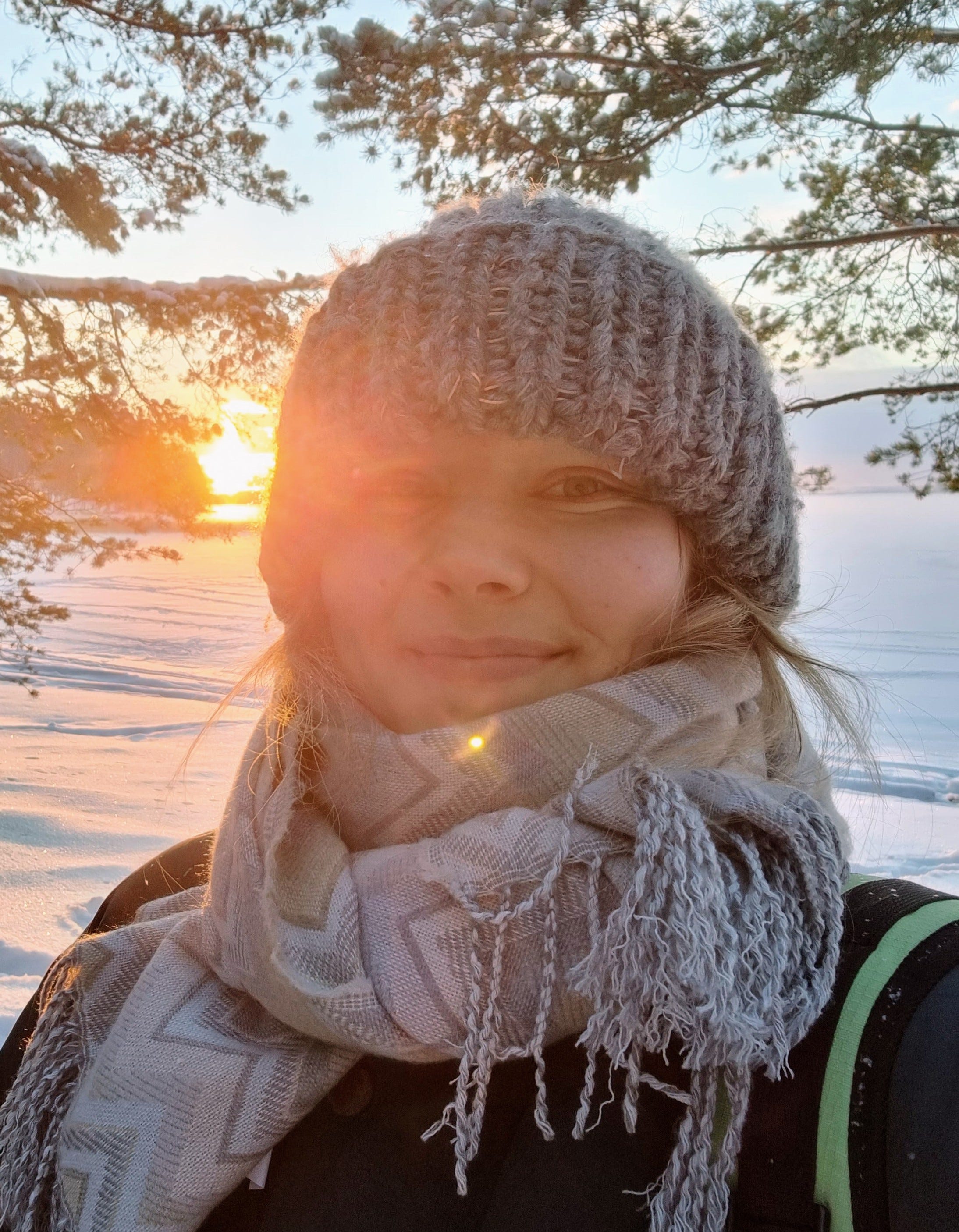 Annie Icona – Medium