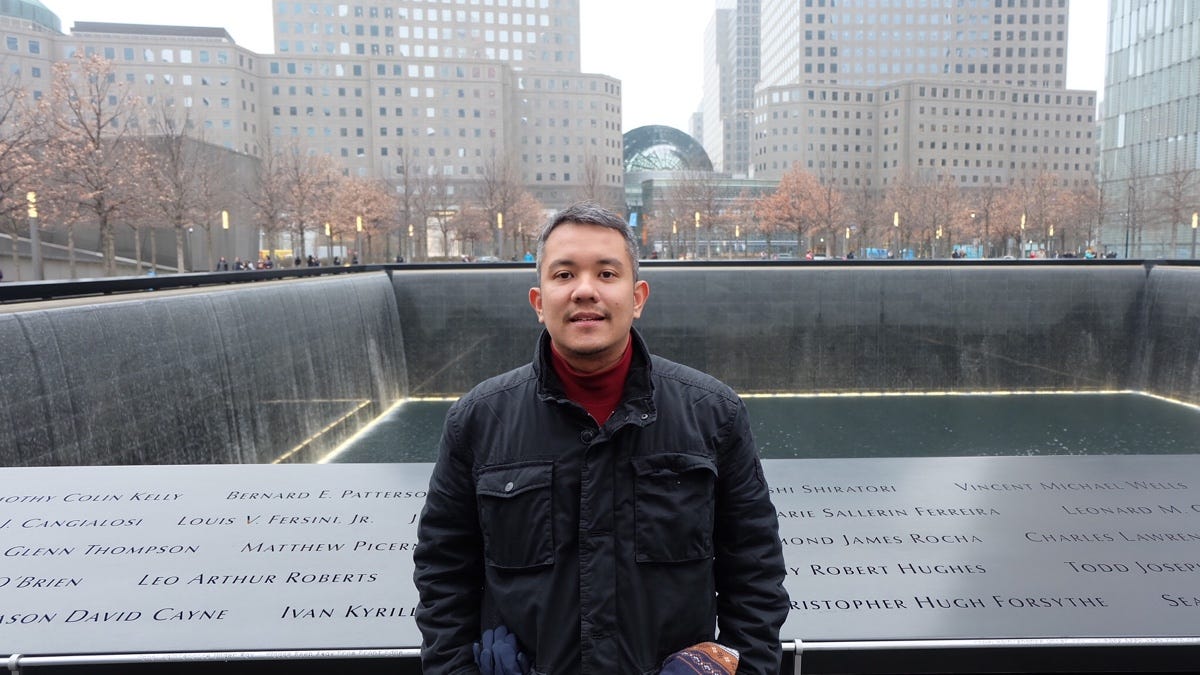 Partogi Sitorus – Medium