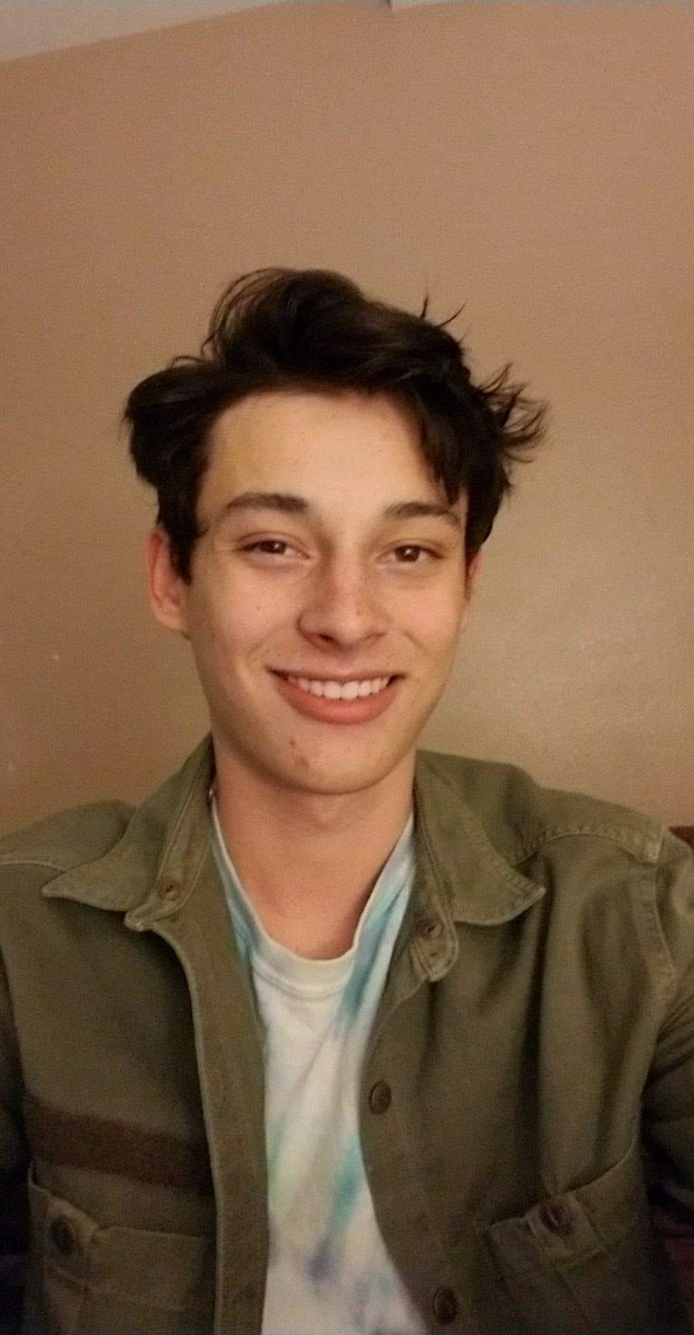 Austin Hunter – Medium