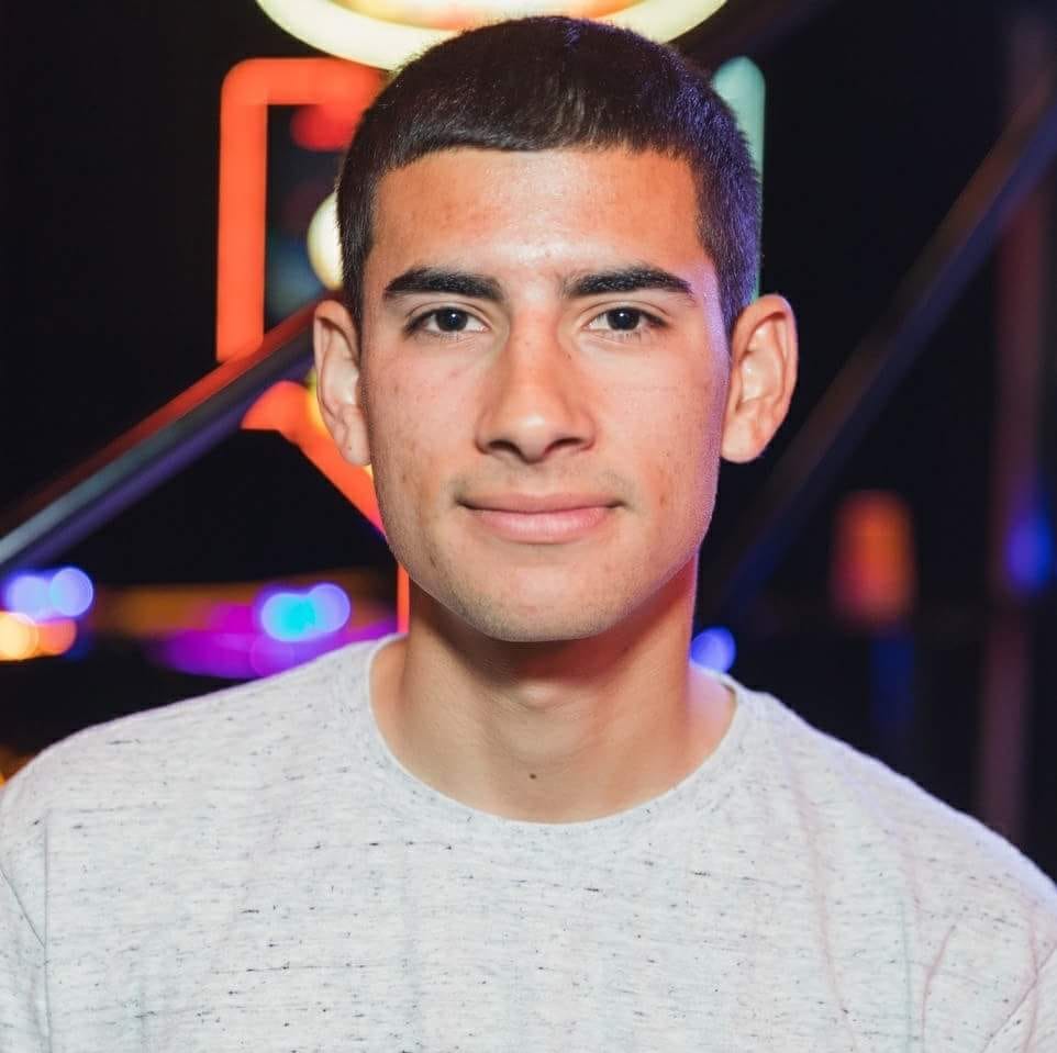 Steven Ortiz – Medium
