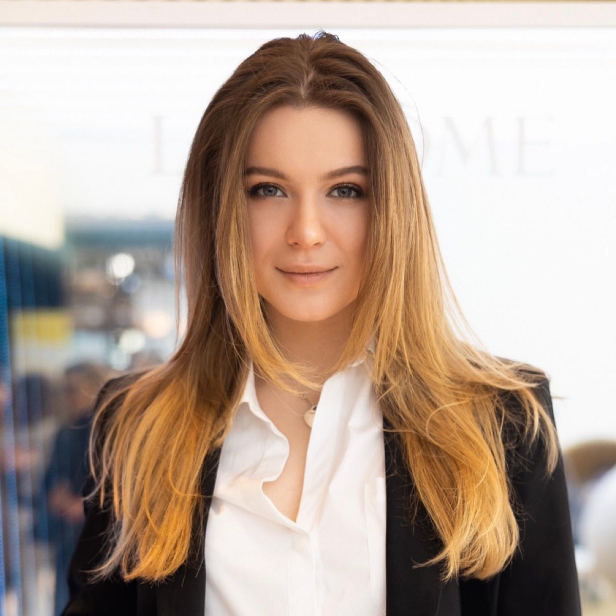 Maria Nevska – Medium