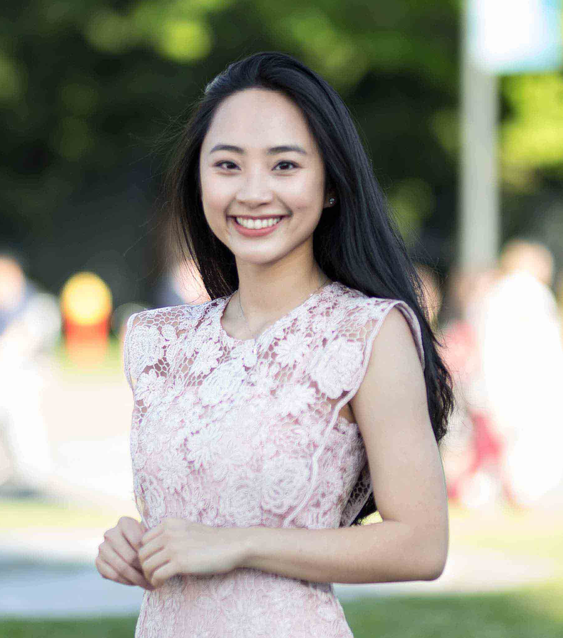 Mini Nguyen – Medium