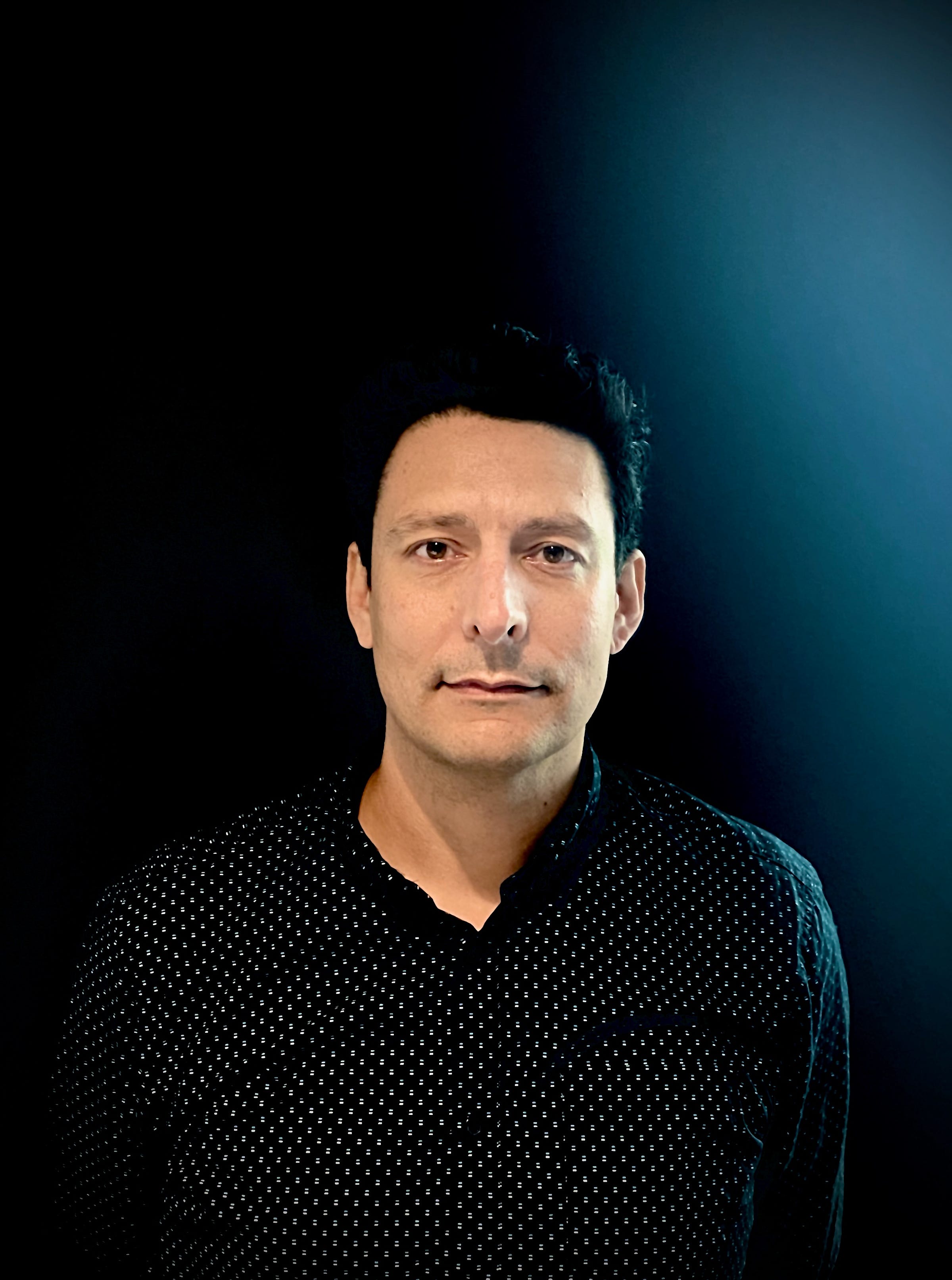 Fabio Barboza – Medium
