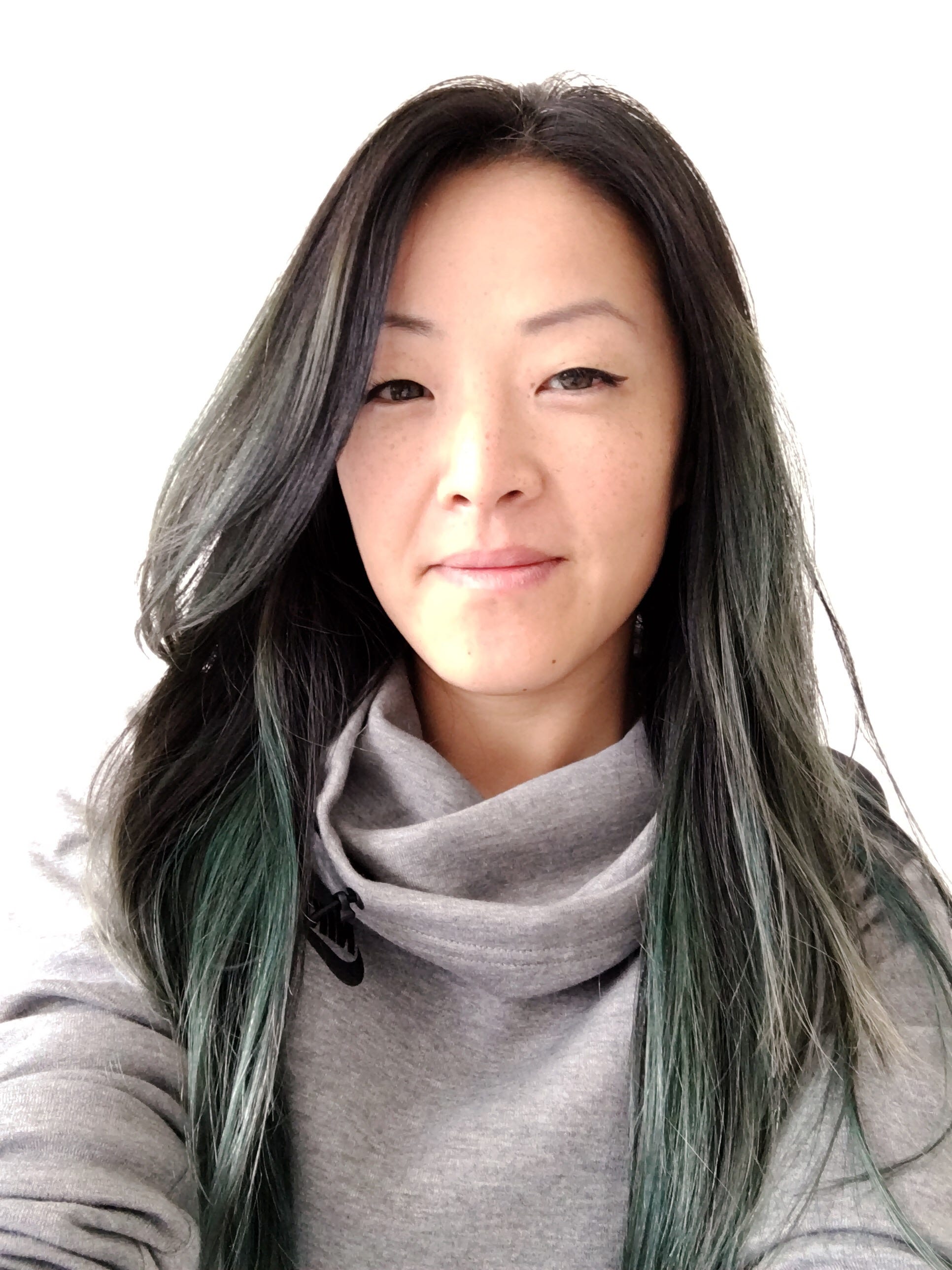 Hera Chen – Medium