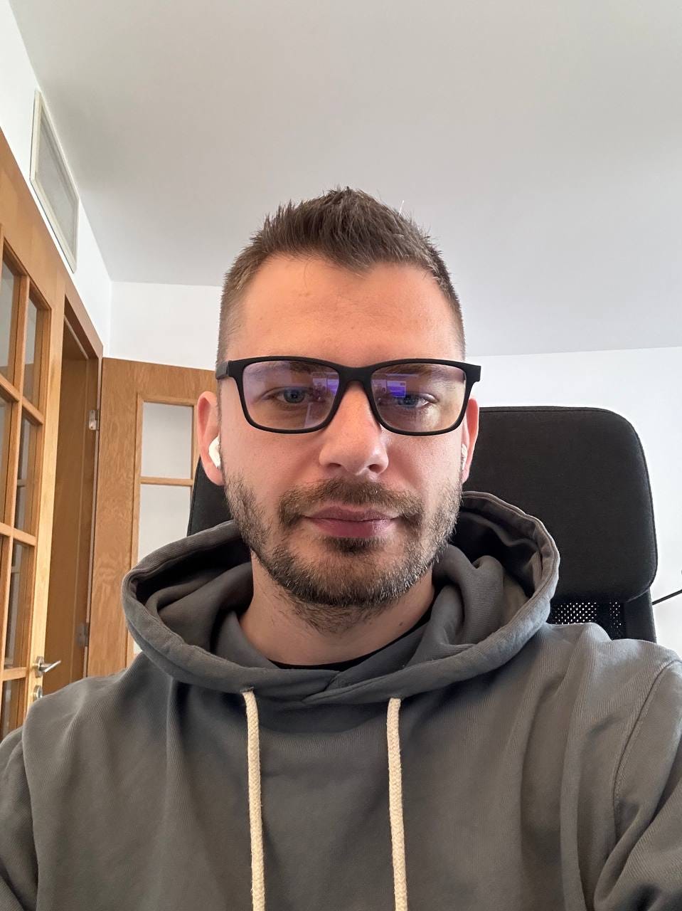 Max Egorov – Medium