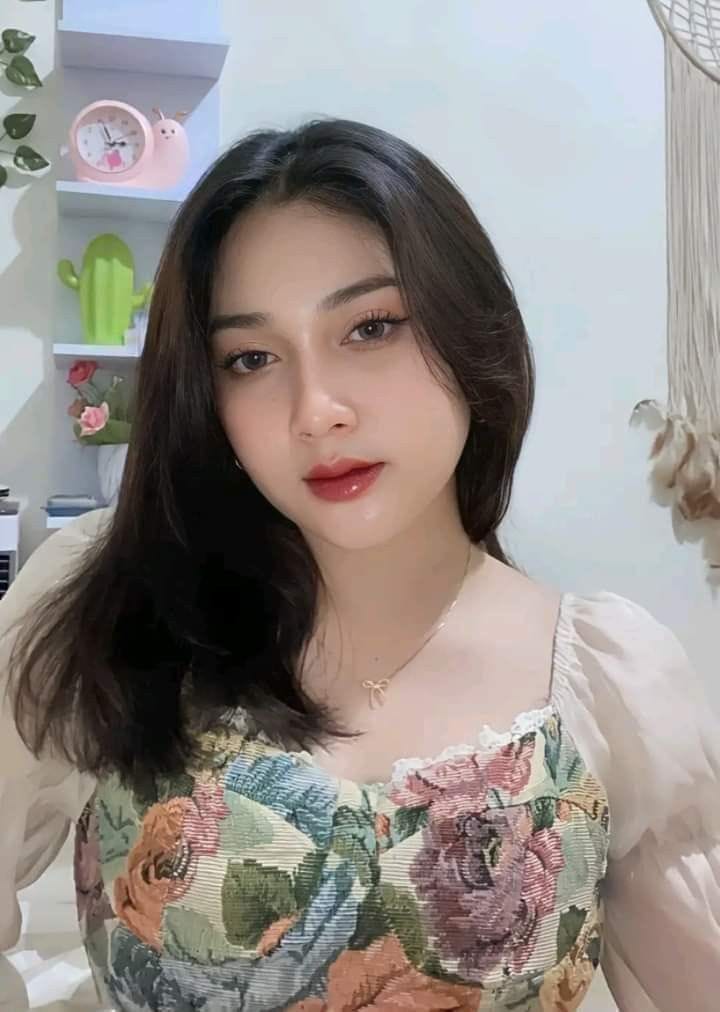 Gonca Oraloğlu – Medium