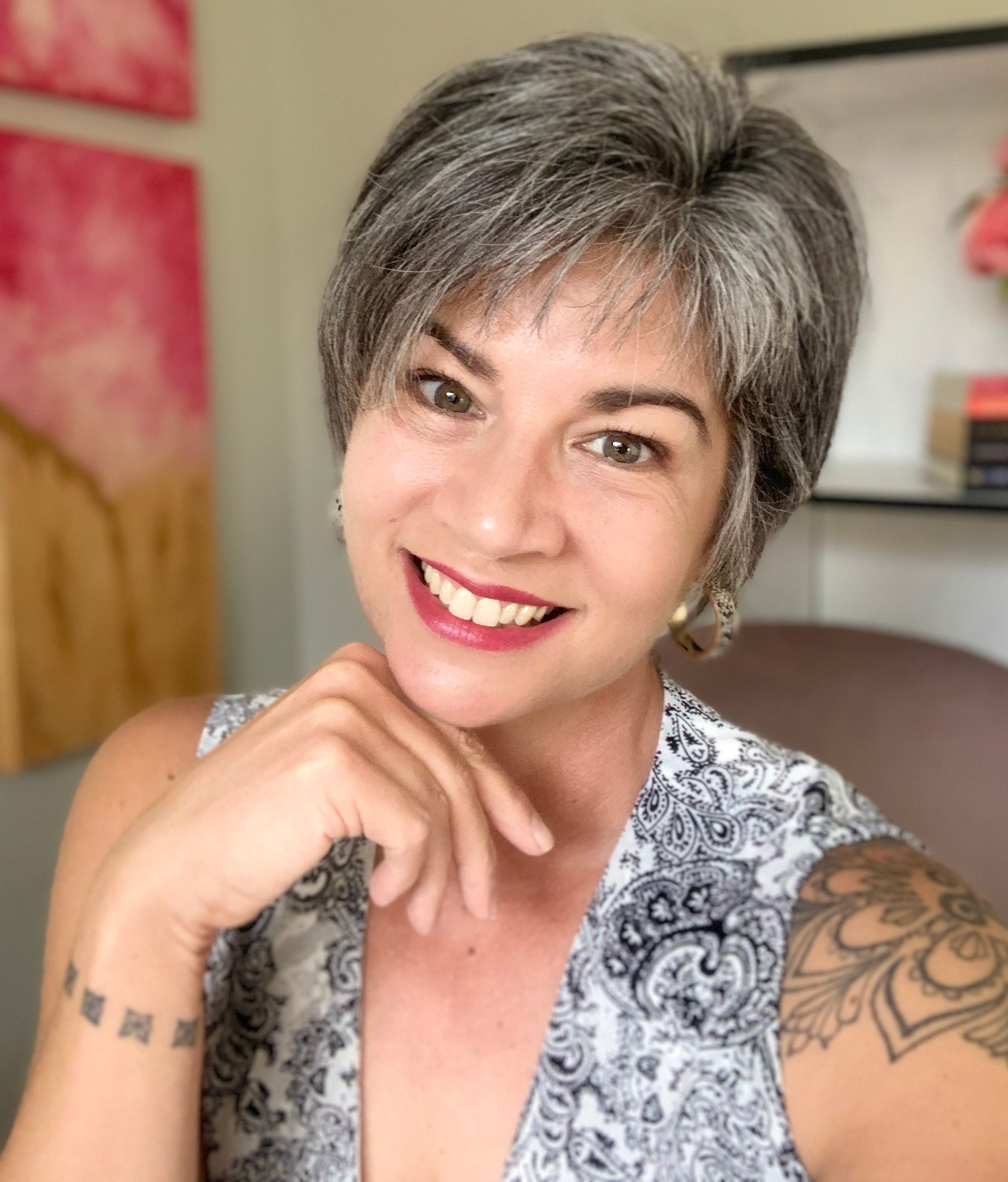 Elle Nagy - Founder of The Unapologetic Woman – Medium