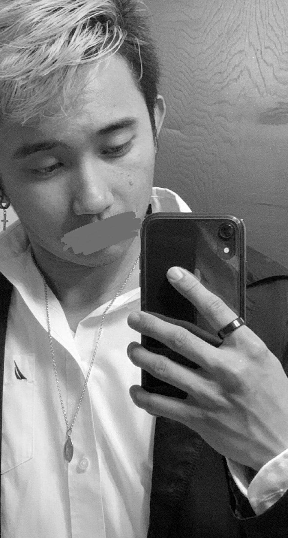Kenneth Cruz – Medium