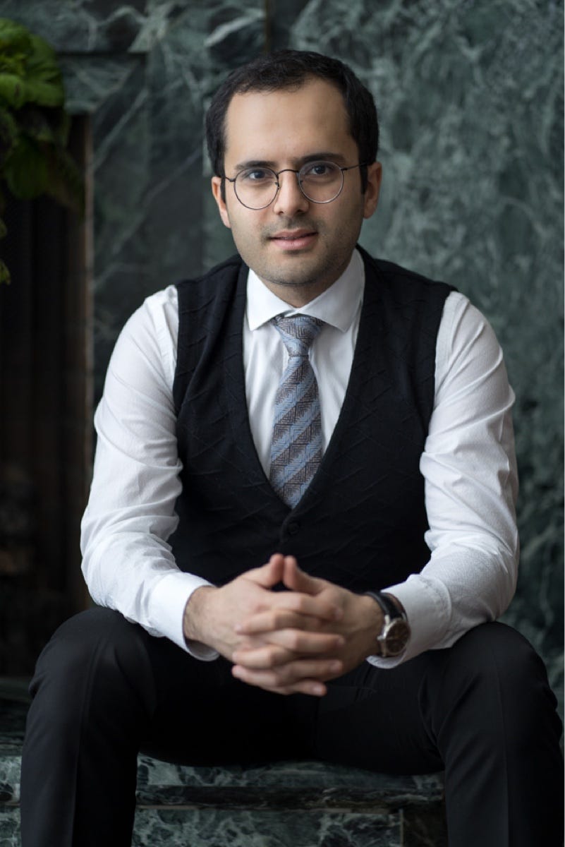 Arif Gozel – Medium