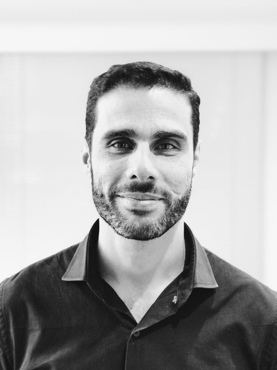 Luis Fornari Jr – Medium