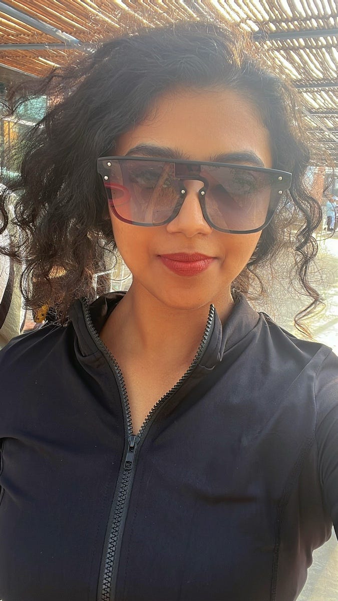 Shinshila Kamal – Medium