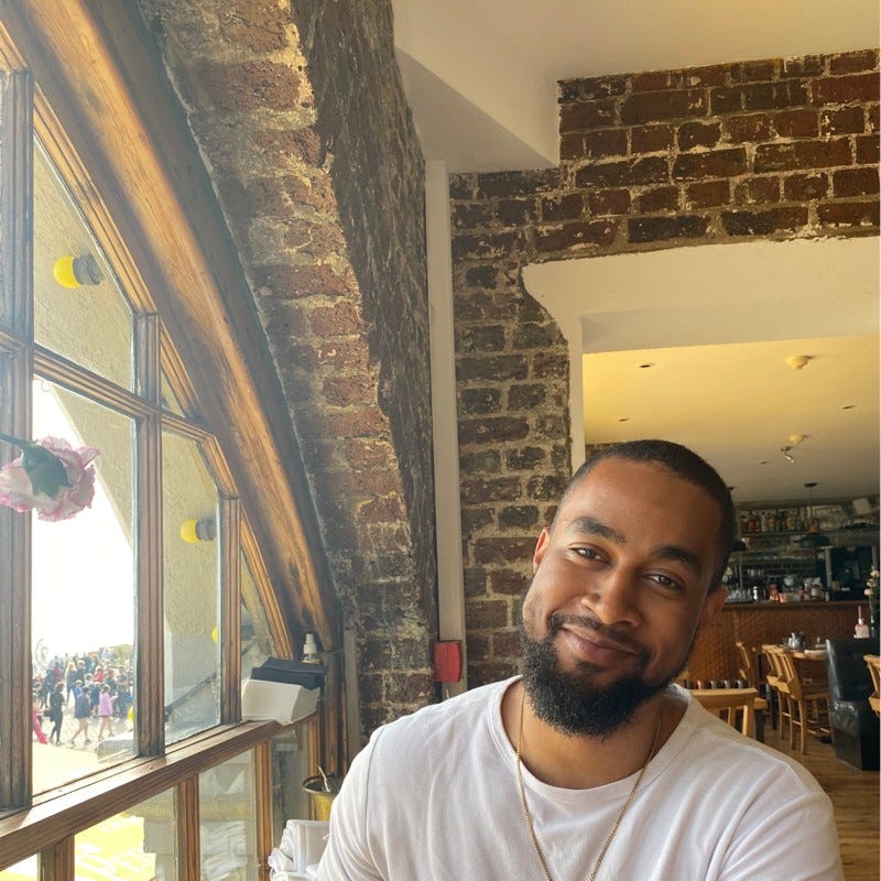Yoan Caboste – Medium