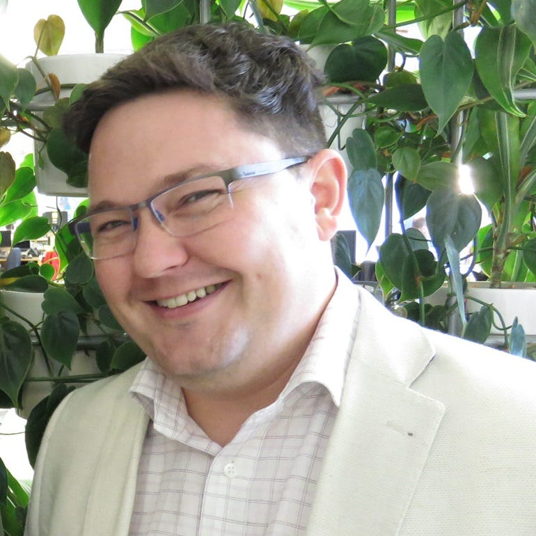 Andrew Masters – Medium