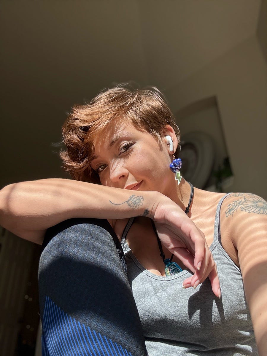 Mona Leafah – Medium