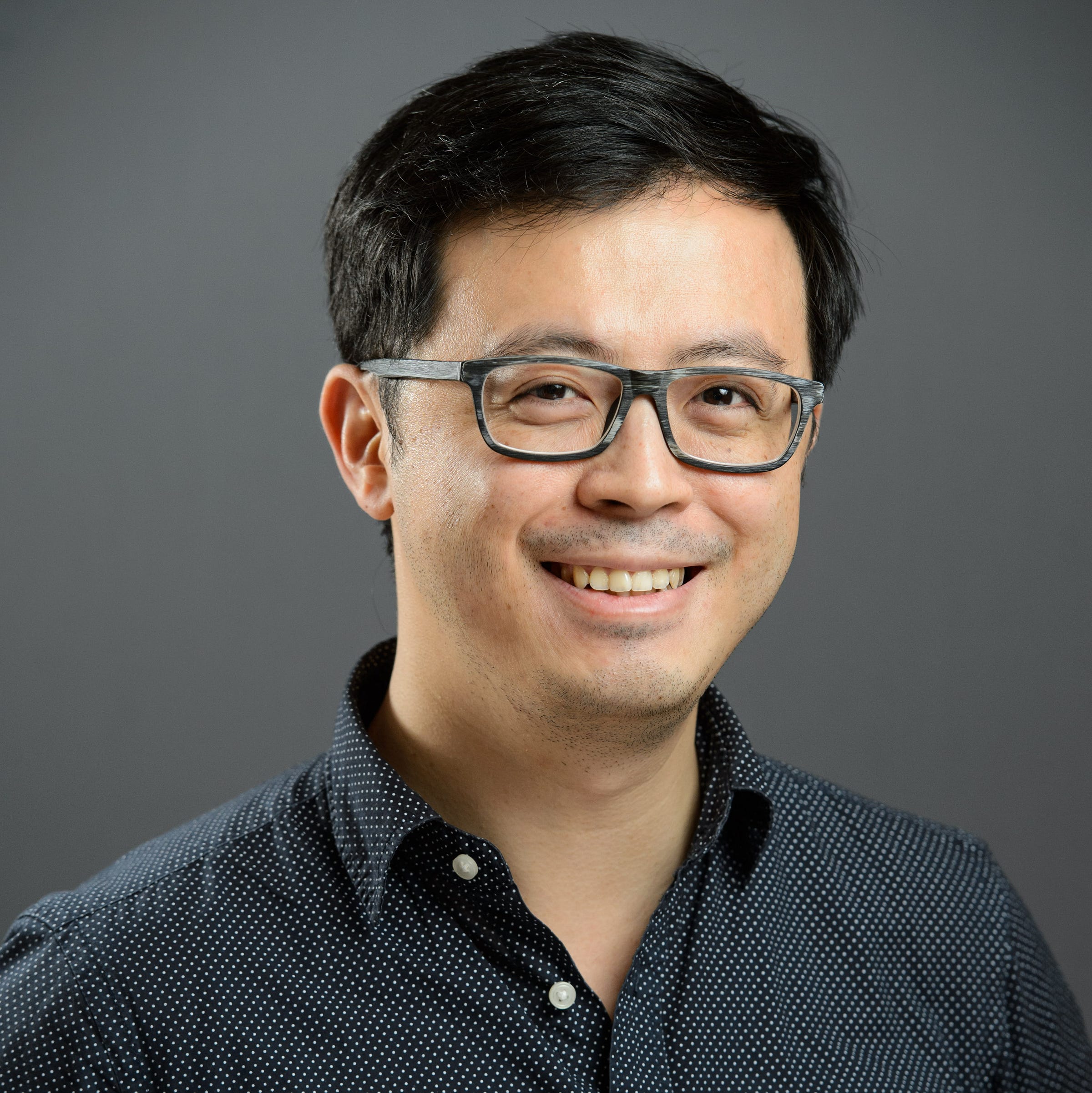 Szu – Medium