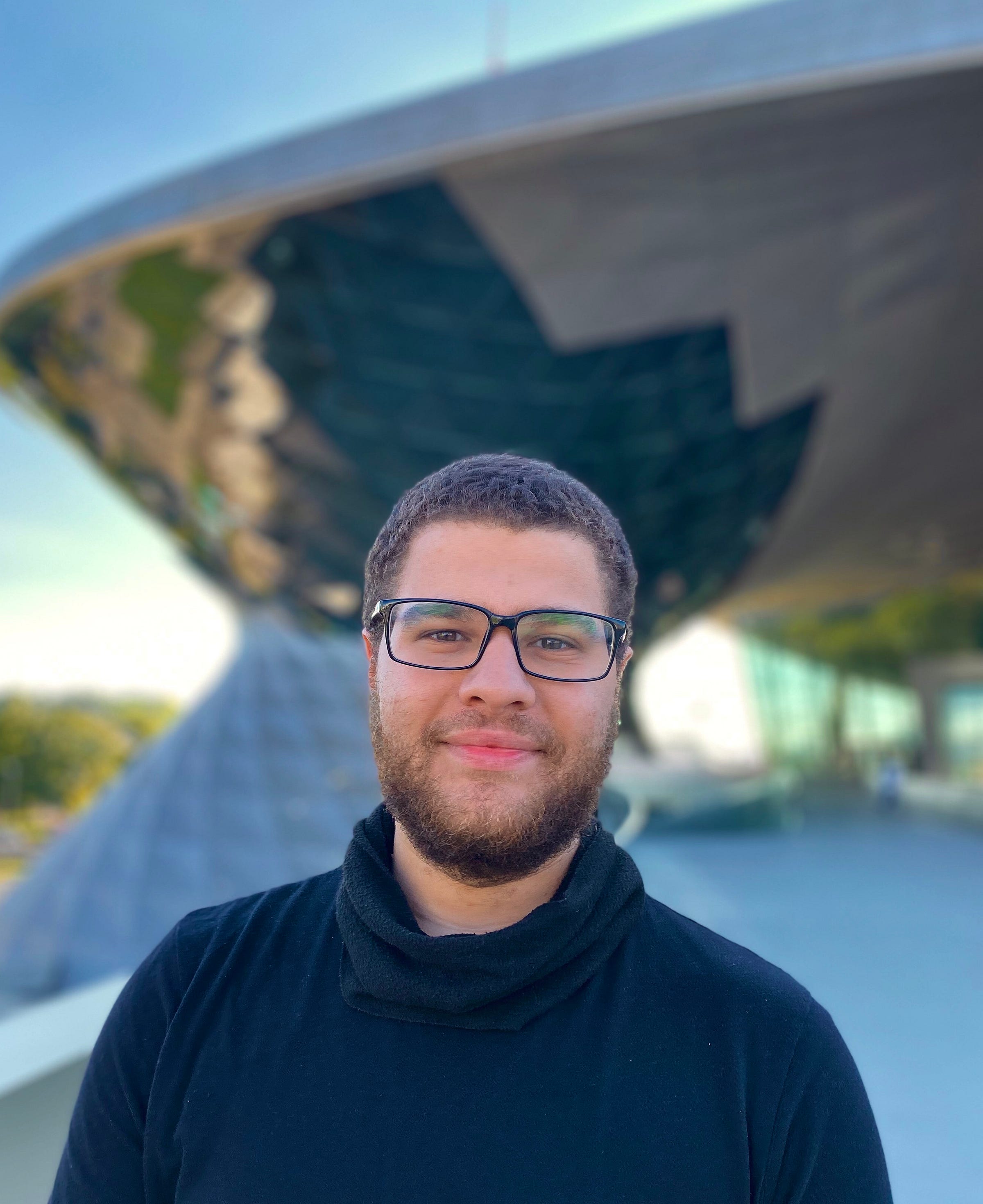 Raul Brito – Medium