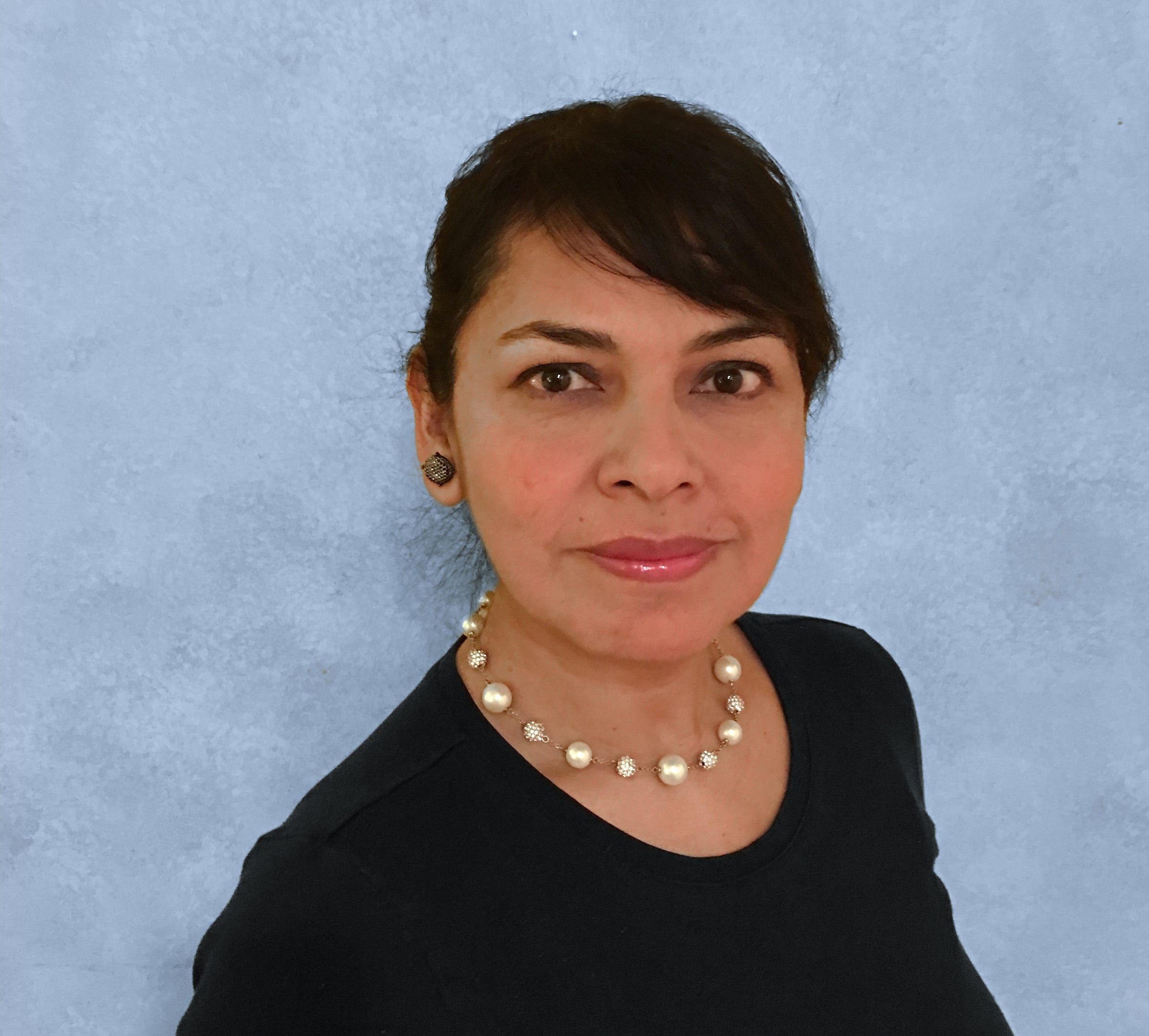 Anna Giraldo-Kerr – Medium