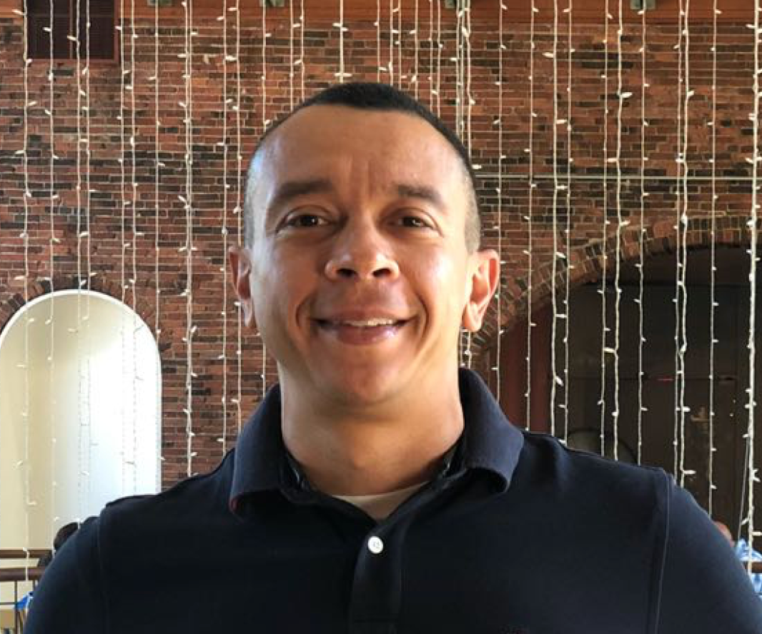 Carlos Tesore – Medium