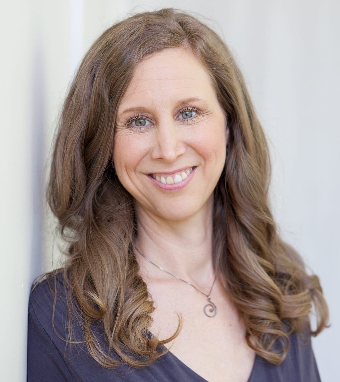 Sage Linden – Medium