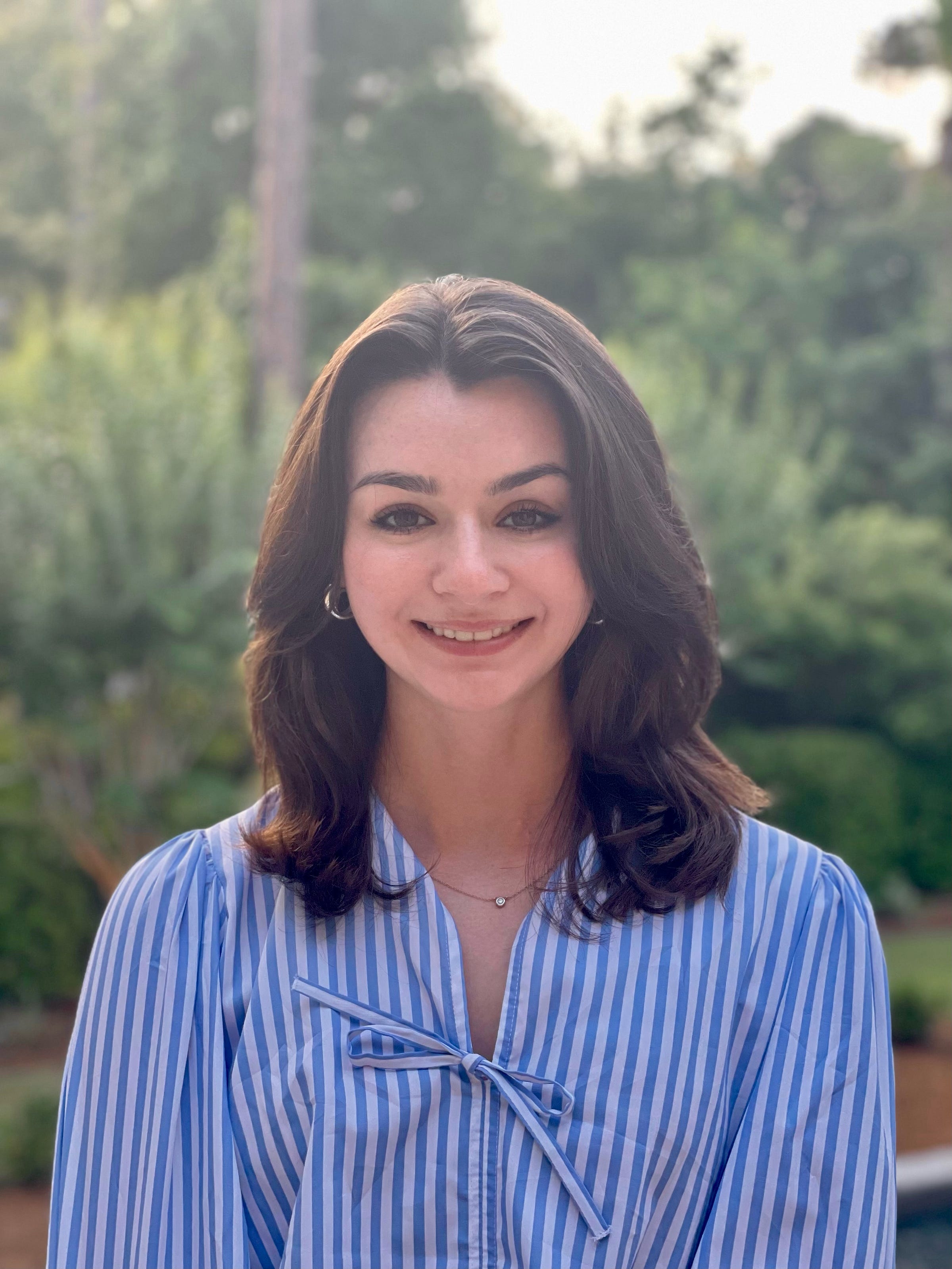 Tess Finke – Medium