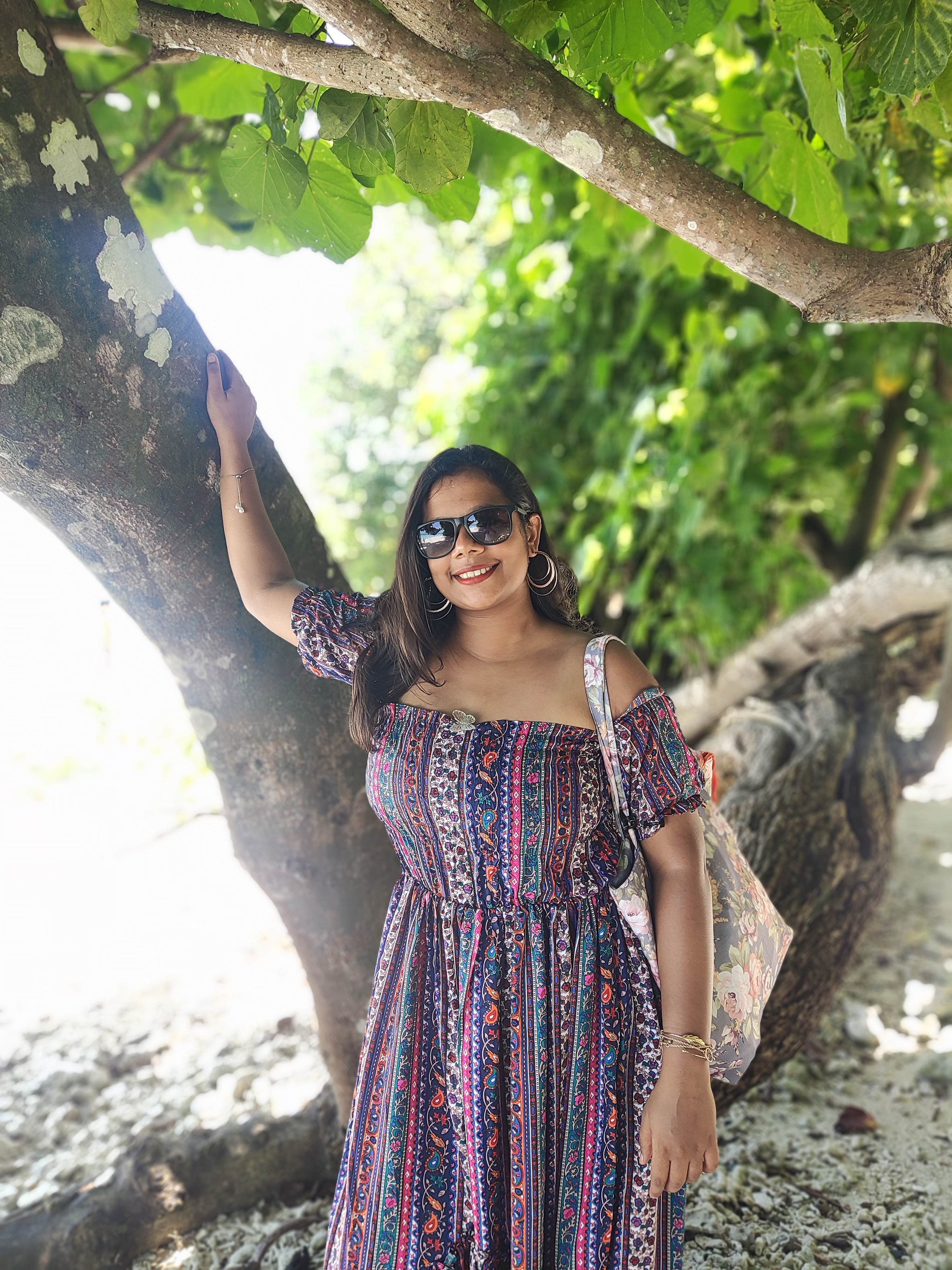 Afsha Paliwala – Medium