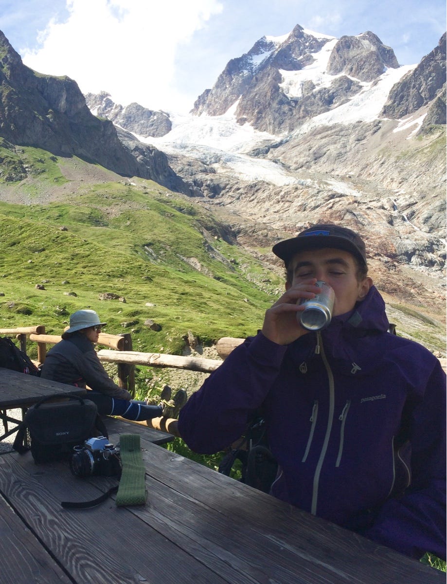 Ben Spratling – Medium