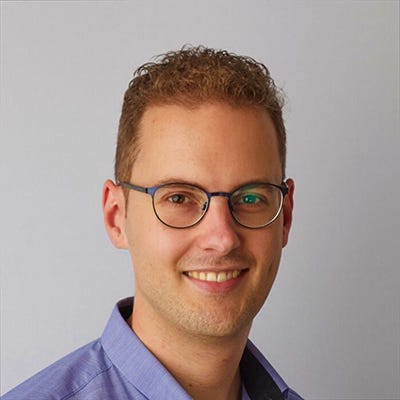 Stijn Vanderstraeten – Medium