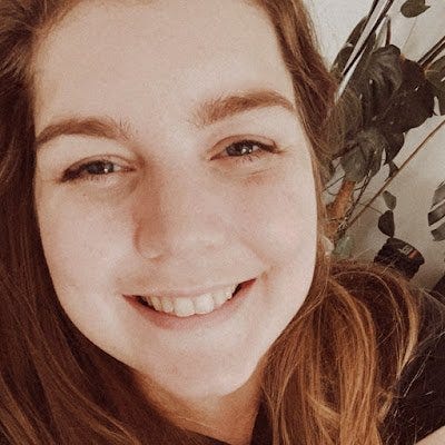 Veronica V – Medium
